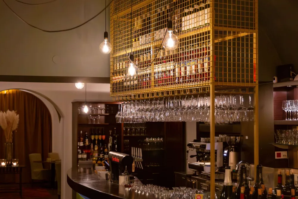 Zentruhm :: DERENKO Innenarchitekten Wien